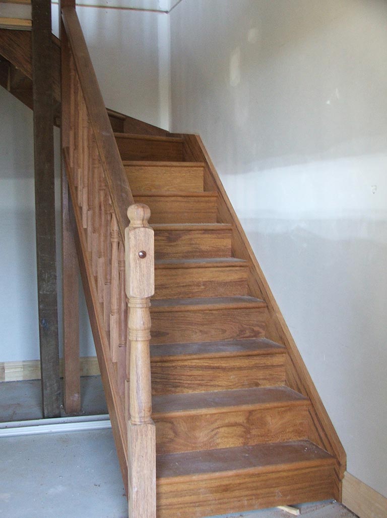 Timber Staircase Specialists: Curved Timber Stairs | Made to Order