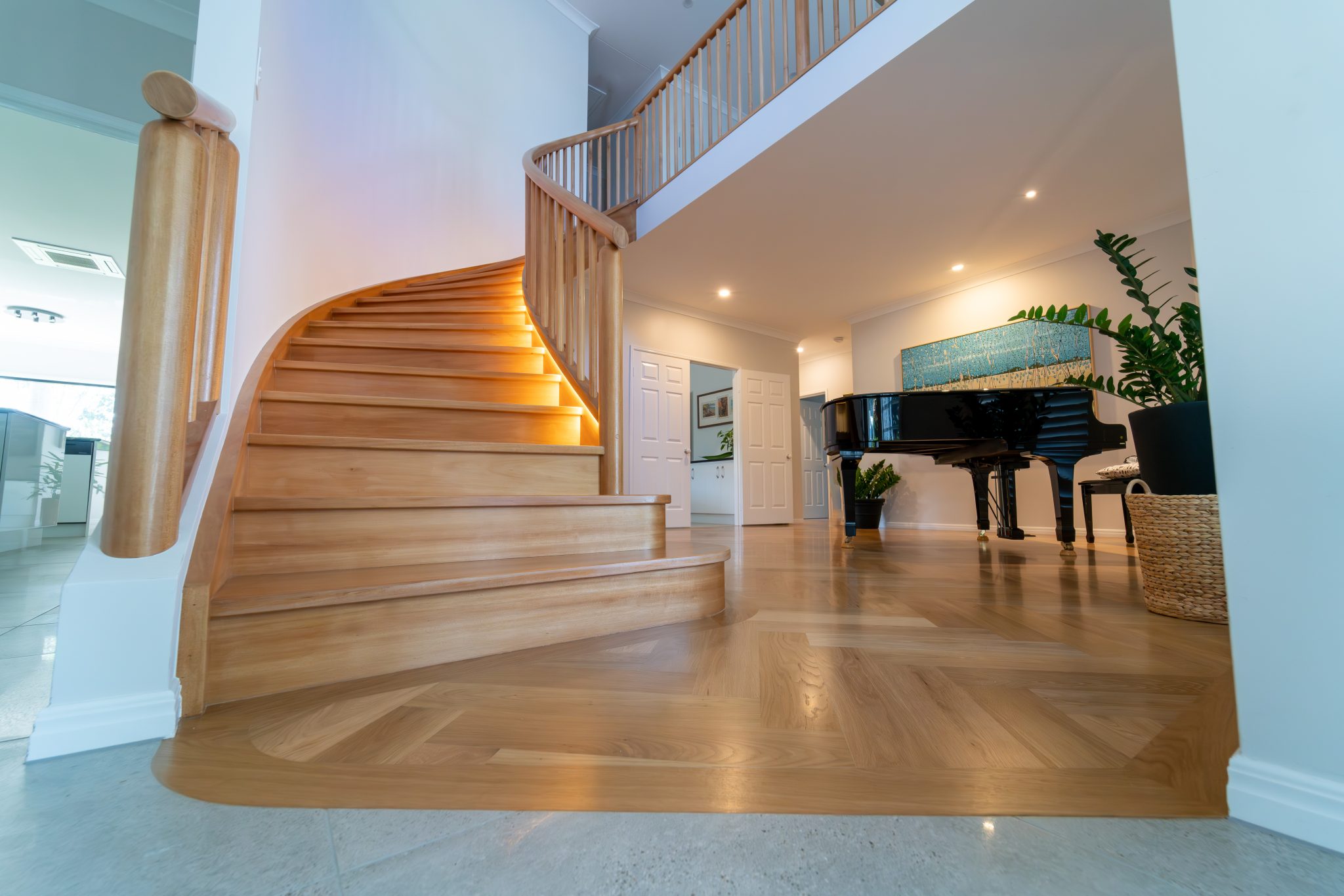 Timber Staircase Specialists: Custom Made Timber Staircase Designs
