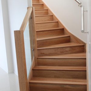 Timber Staircase Specialists: Curved Timber Stairs | Made to Order